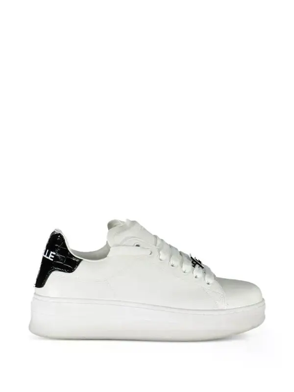 GAELLE Crocodile-effect Lace-up Sneakers - White