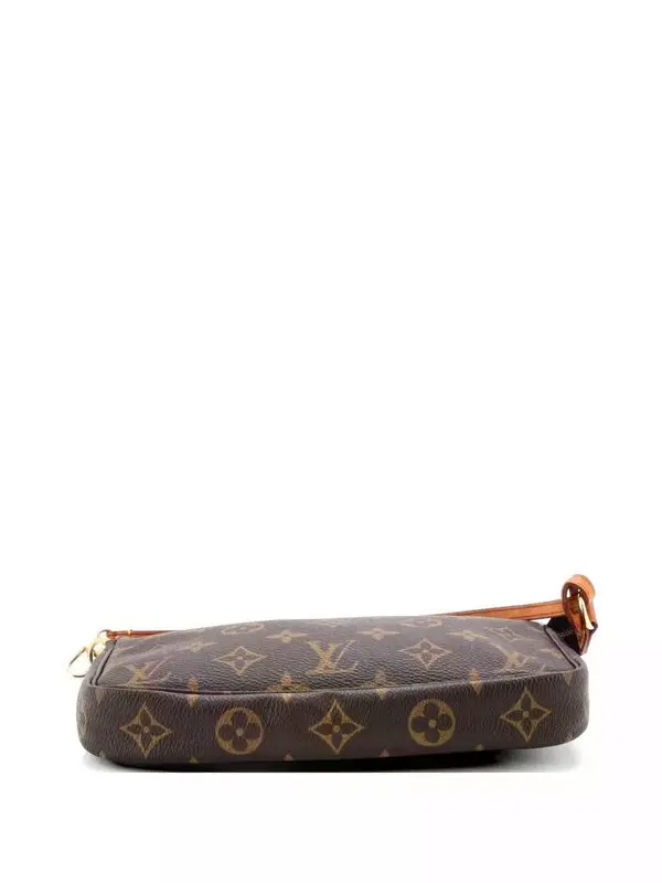 LOUIS VUITTON Pochette Accessoires Nm Monogram Canvas Clutch - Brown