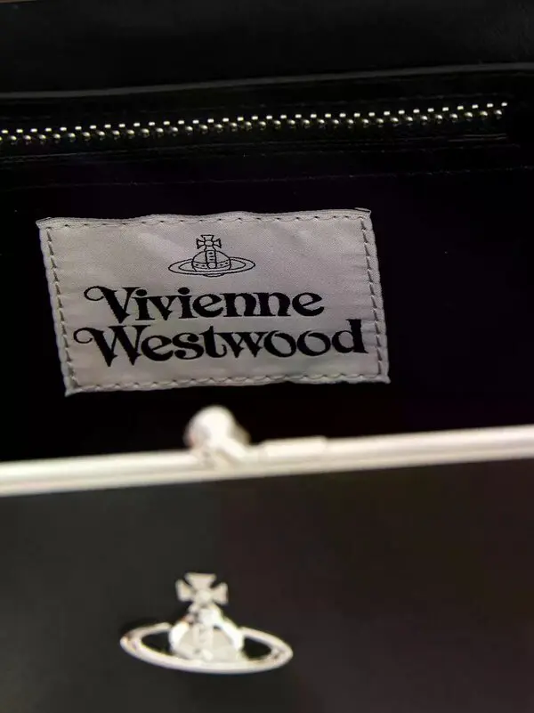 VIVIENNE WESTWOOD Granny Frame Chain-strap Clutch Bag