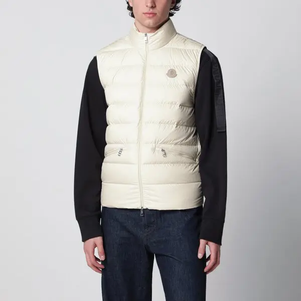 Moncler Lechtal Padded Gilet With Zip - Beige
