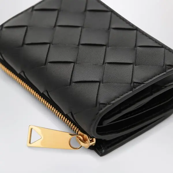 Bottega Veneta Gold Intrecciato Tri-fold Wallet - Black