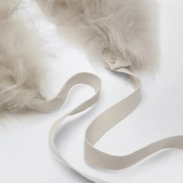 Max Mara Ivory Shearling Collar - Grey