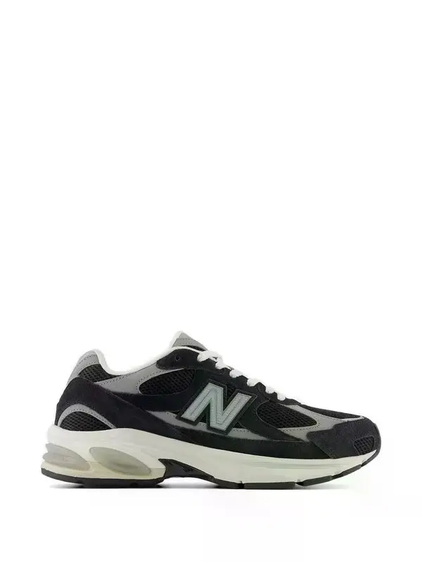 NEW BALANCE Abzorb 2010 Panelled Sneakers - Black