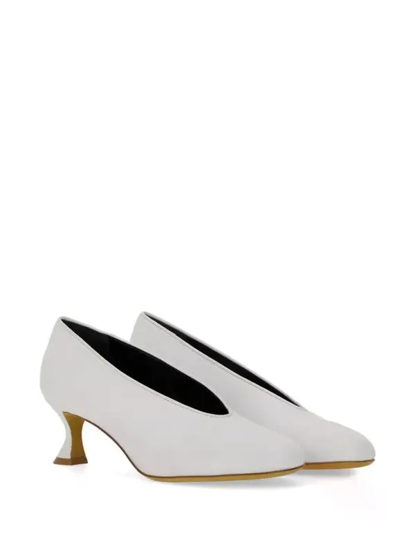 Moschino Round-toe Pumps - White