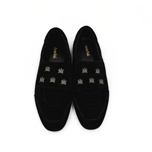 AMIE RAFA Suede Sneakers With Folded Tongue And Subtle Stitching - Black