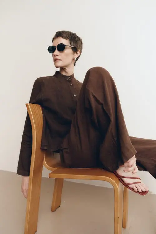 VIR VITA Alma Linen Shirt - Chestnut