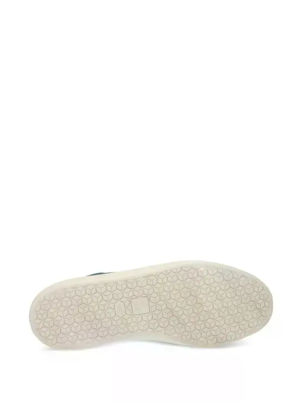 VEJA Logo-patch Canvas Sneakers - Green