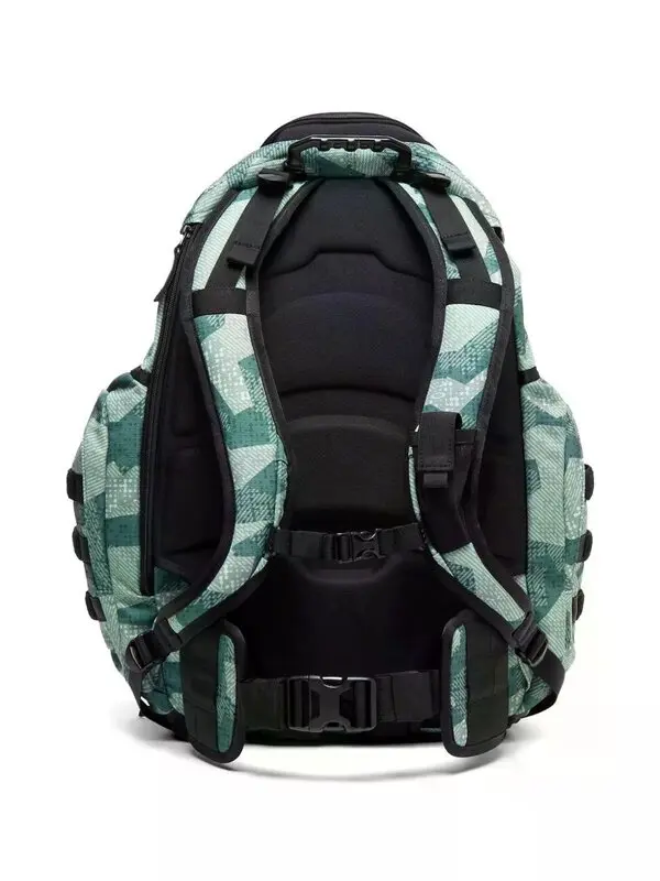 Oakley Camouflage-print Backpack - Green