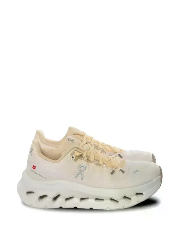On Cloudtilt Sneakers - Neutrals