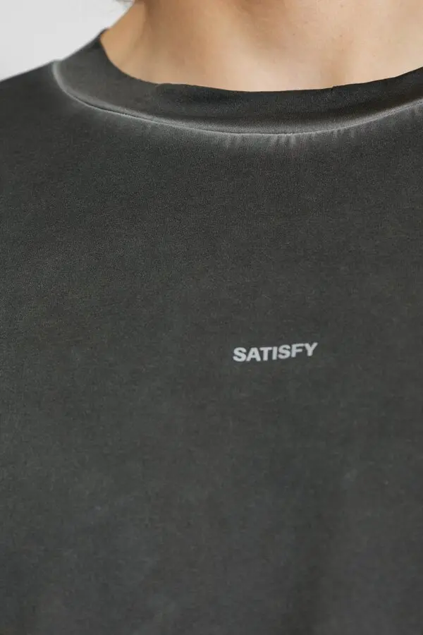 Satisfy T-shirt ‘auralite