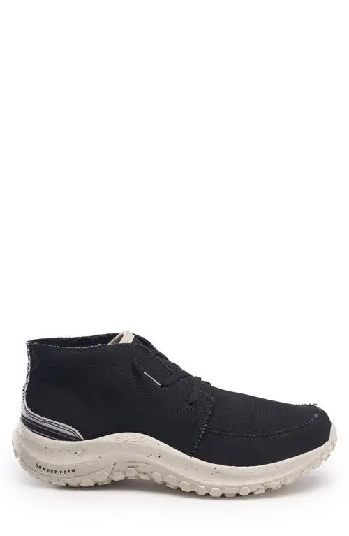 HOLO FOOTWEAR Athena Chukka Shoe