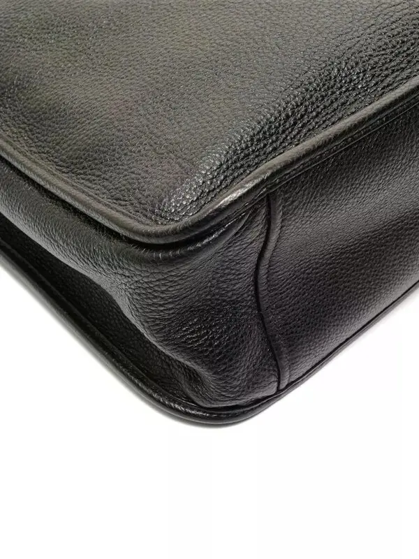 Prada Logo-plaque Shoulder Bag - Black