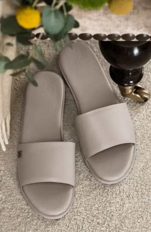 TOGAS Leather Slippers - Brown
