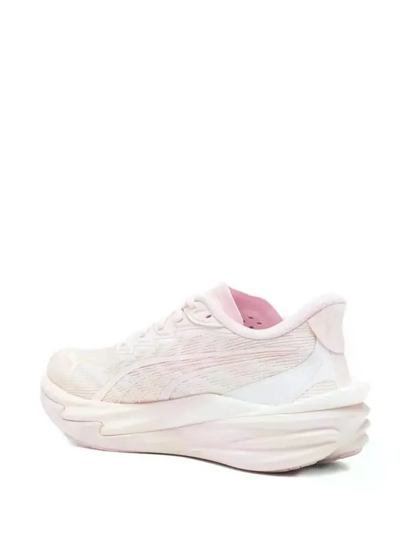 PUMA Deviate Nitro 4 Performance Sneakers - Pink