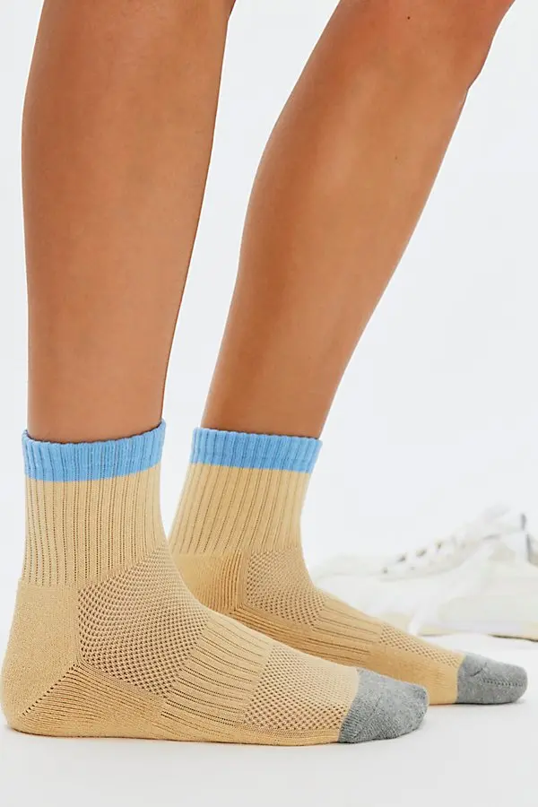 LE BON SHOPPE Colorblock Girlfriend Socks - Yellow Blue