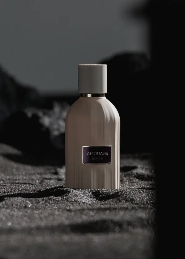 AMOUAGE Remain Essence De Parfum - N/a