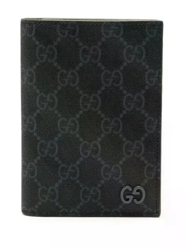 Gucci Gg Supreme Passport Case