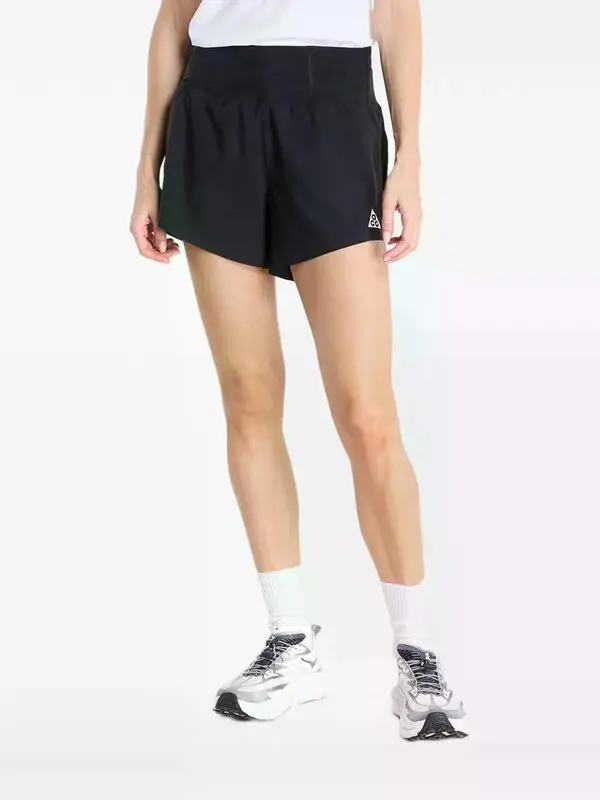 Nike Logo-patch Shorts - Black