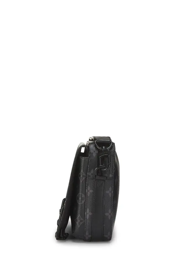 LOUIS VUITTON Monogram Eclipse Steamer Messenger