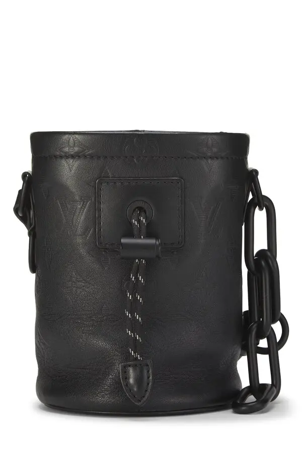 LOUIS VUITTON Monogram Shadow Chalk - Black