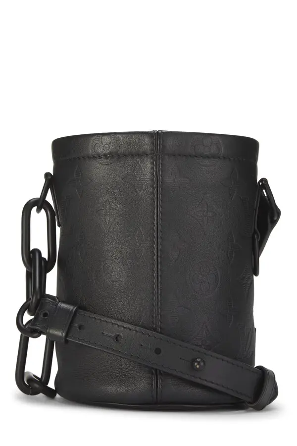 LOUIS VUITTON Monogram Shadow Chalk