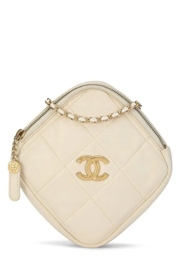 Chanel Diamond 'cc' Crossbody - White