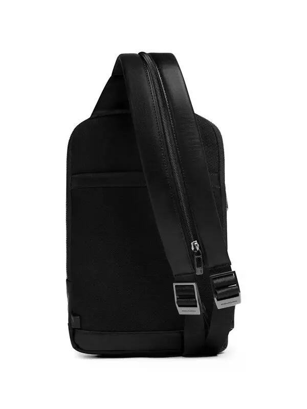 PIQUADRO Logo-appliqué Shoulder Bag