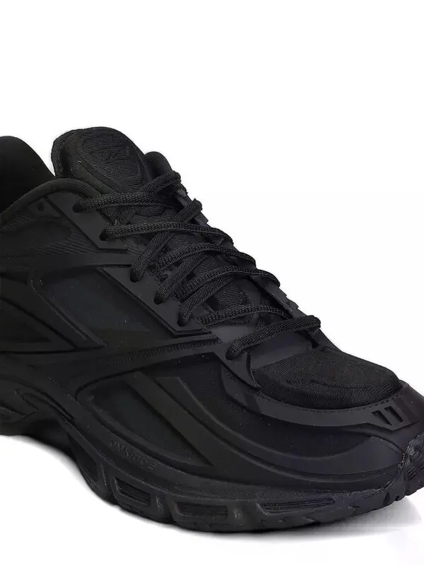 REEBOK Lace-up Sneakers