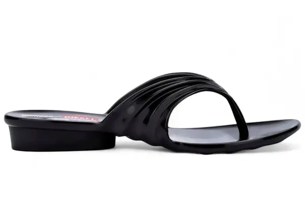 Melissa X Diesel Quantum Flip Flop - Black
