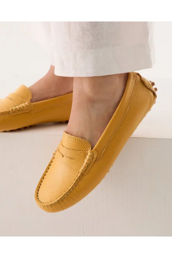 MENINA STEP Leather Driving Moccasins - Natural