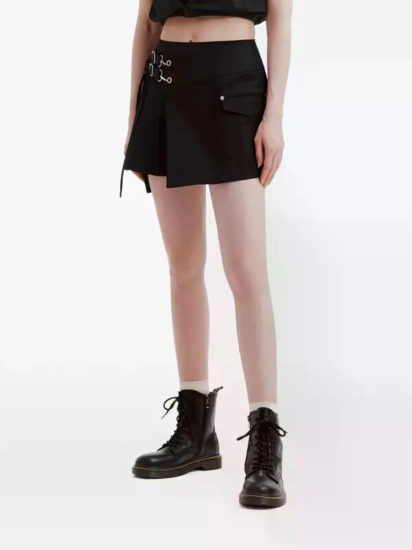 Izzue Buckle-detail Shorts - Black