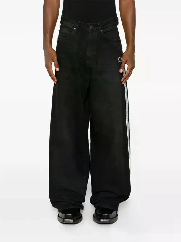 Balenciaga Logo Side-stripe Jeans - Black