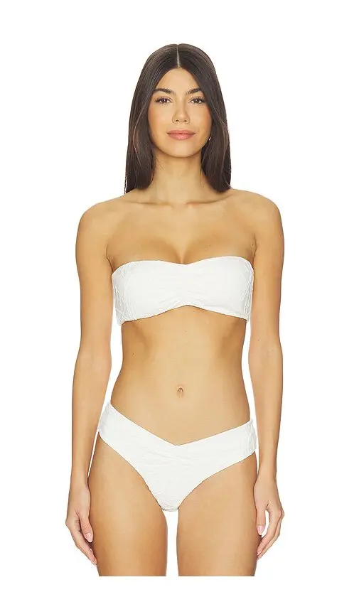 Devon Windsor Navi Bikini Top In White - Porcelain