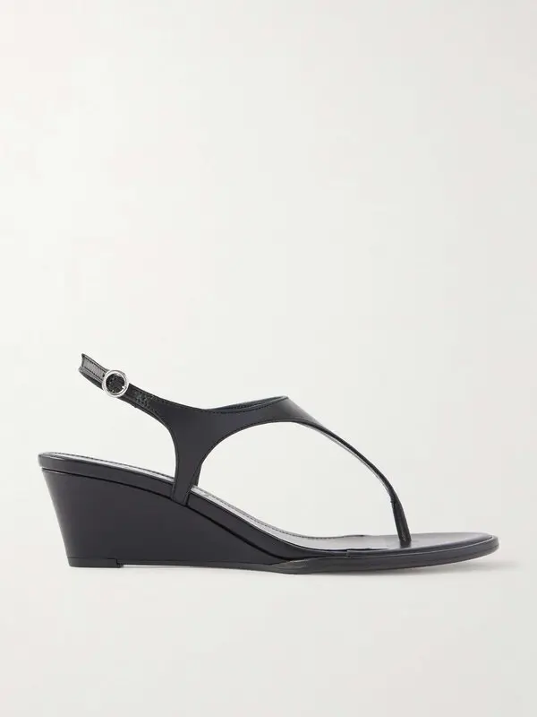 AeydĒ Roose Leather Thong Sandals - Black