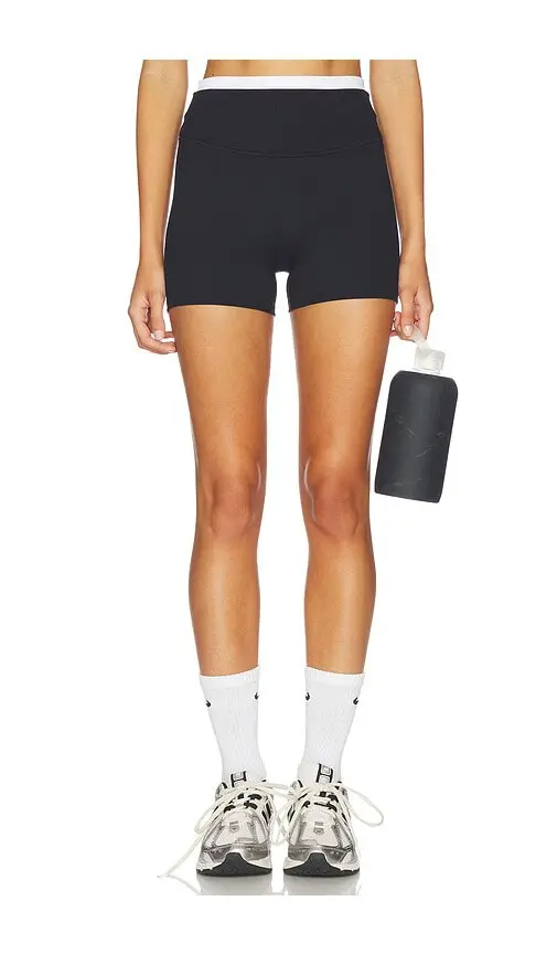 GOLD HINGE Double Waist Strydeform Short - Black