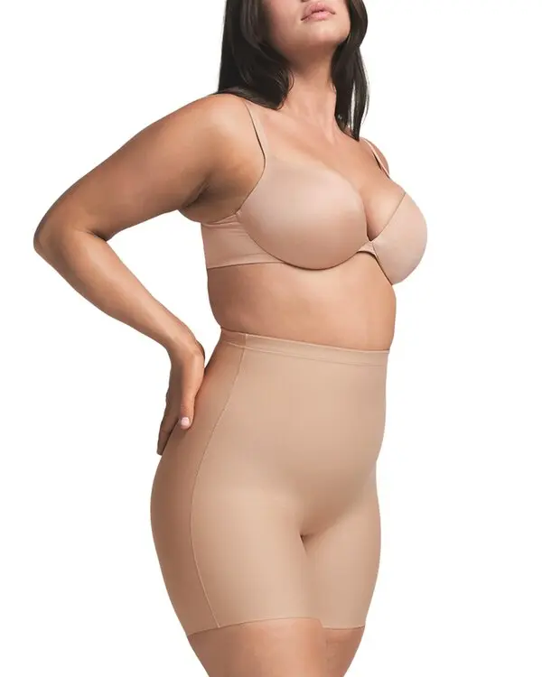 SKIMS Core Sculpt Mid Rise Shorts - Clay