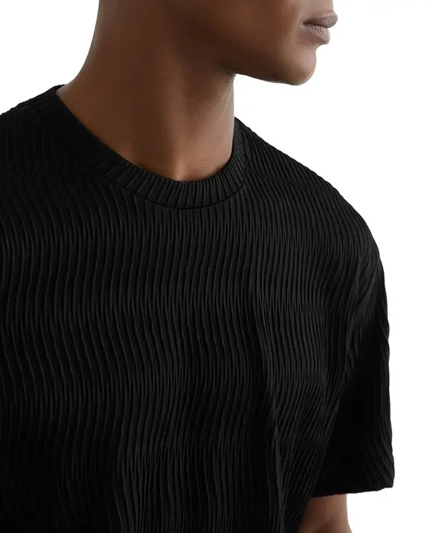 REISS Relaxed Fit Textured Wave Jacquard T-shirt - Black