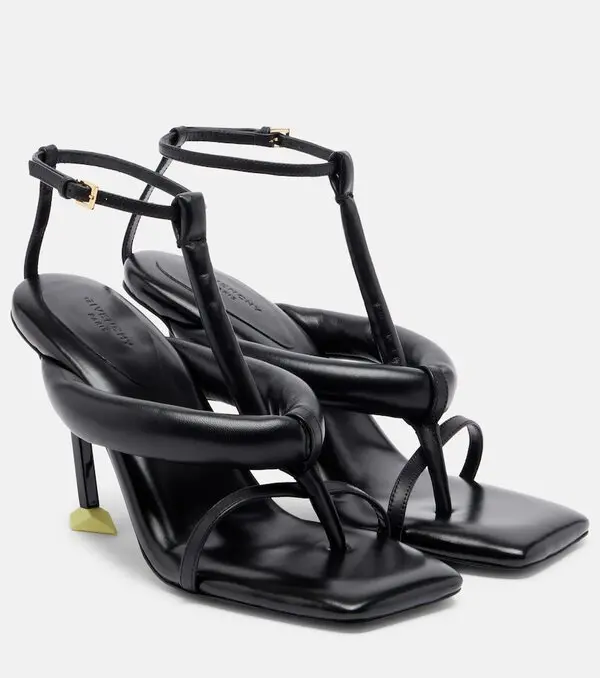 Givenchy Boudoir Leather Thong Sandals - Black