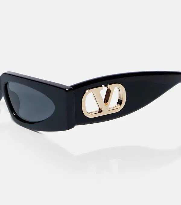 Valentino Garavani Vain Bold Vlogo Rectangle Sunglasses