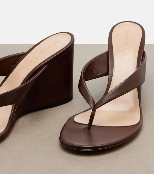 GIANVITO ROSSI Leather Wedge Thong Sandals