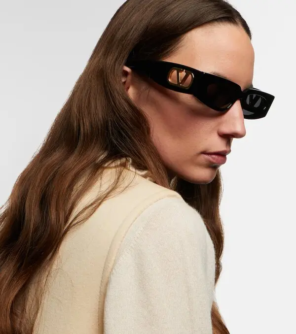 Valentino Garavani Vlogo Rectangular Sunglasses - Black