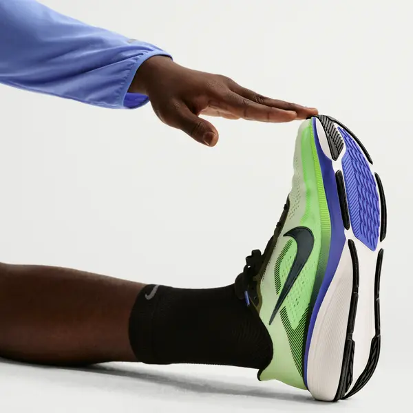 Nike Pegasus 42 Road Running Shoes - Yellow
