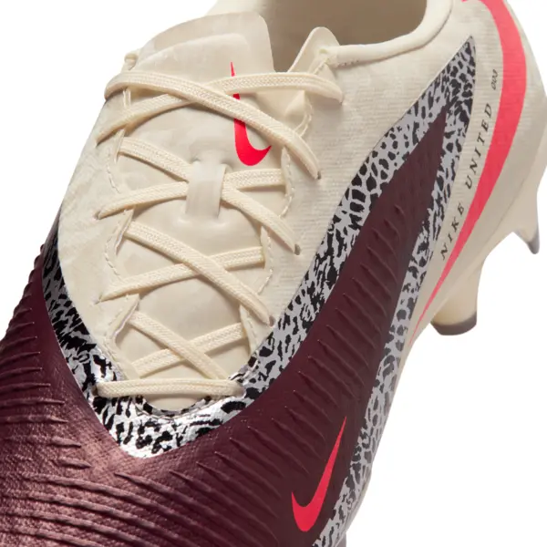 Nike United Phantom Low Academy Multi-ground Soccer Cleats