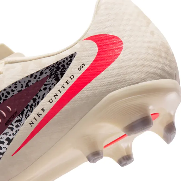 Nike United Phantom Low Academy Multi-ground Soccer Cleats
