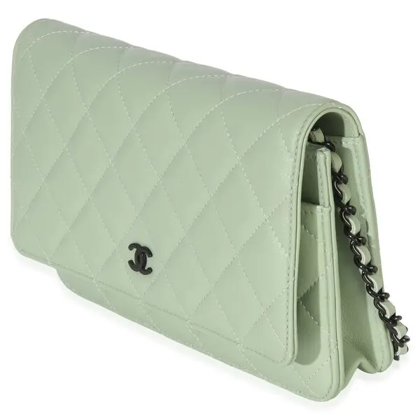 Chanel Quilted Lambskin Classic Wallet On Chain - Green