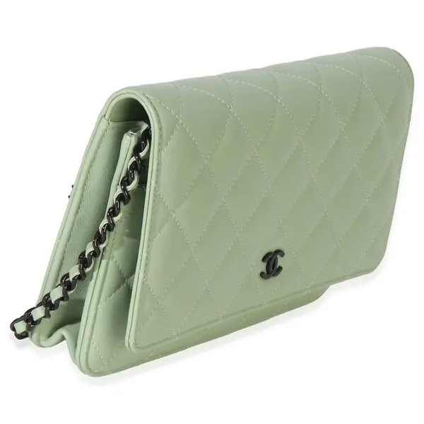 Chanel Quilted Lambskin Classic Wallet On Chain - Green