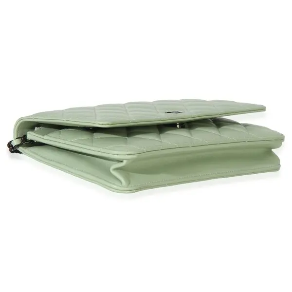 Chanel Quilted Lambskin Classic Wallet On Chain - Green