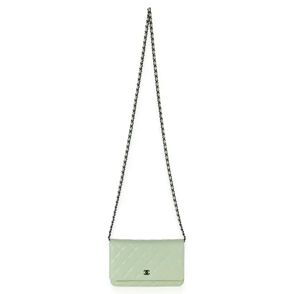 Chanel Quilted Lambskin Classic Wallet On Chain - Green