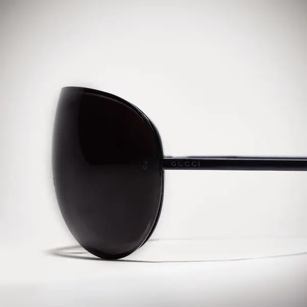 Gucci Mask Frame Sunglasses - Black