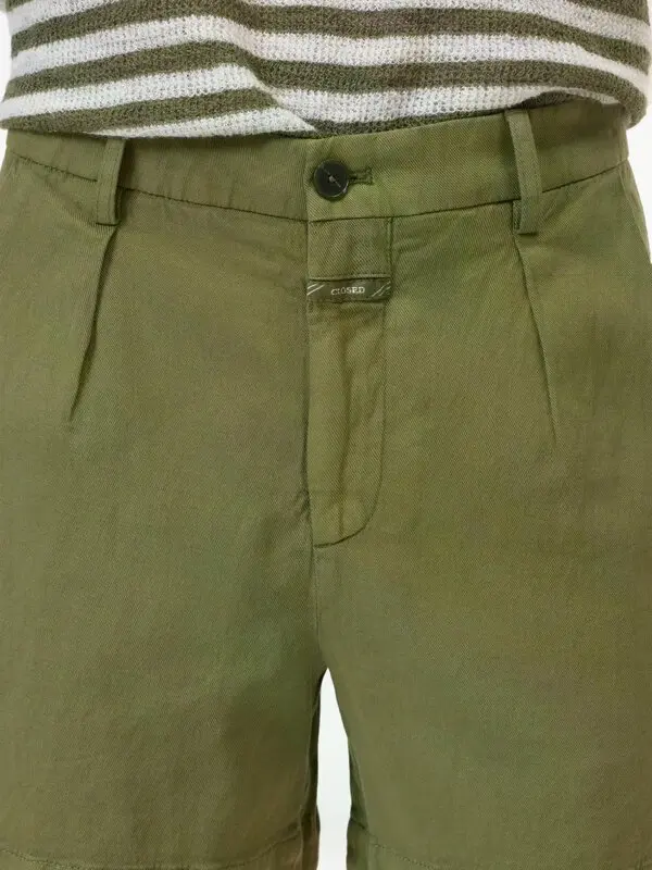 Closed Revyl Shorts